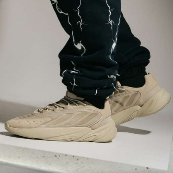 adidas | Shoes | Adidas Originals Ozelis Mens Shoes | Poshmark